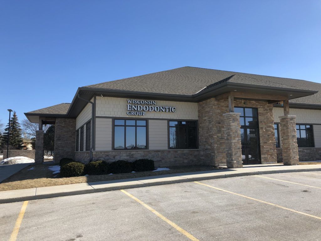 Office » Milwaukee Endodontist - Endodontics - Wisconsin Endodontics